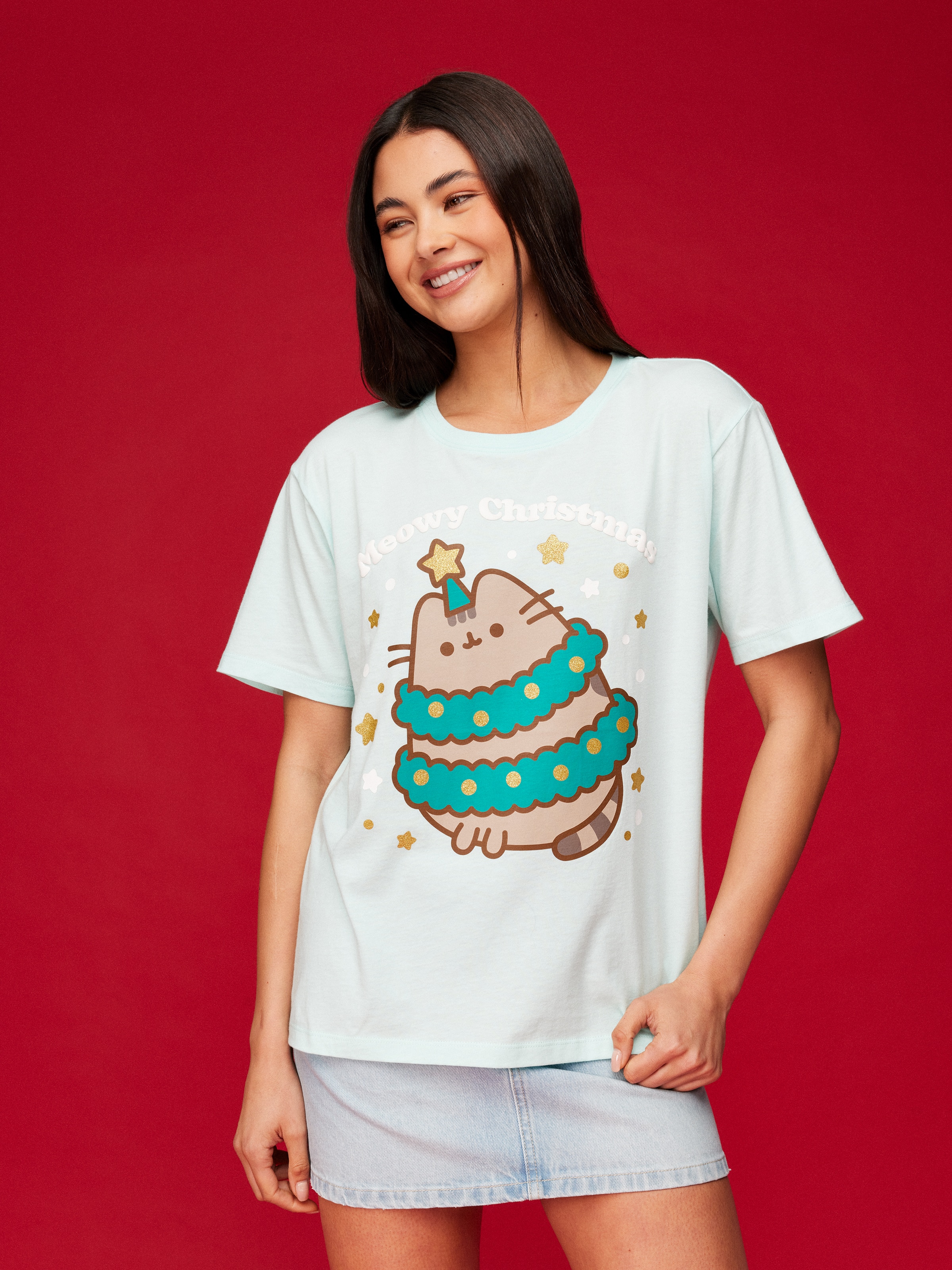 Xmas Pusheen Classic Tee - Jay Jays Online