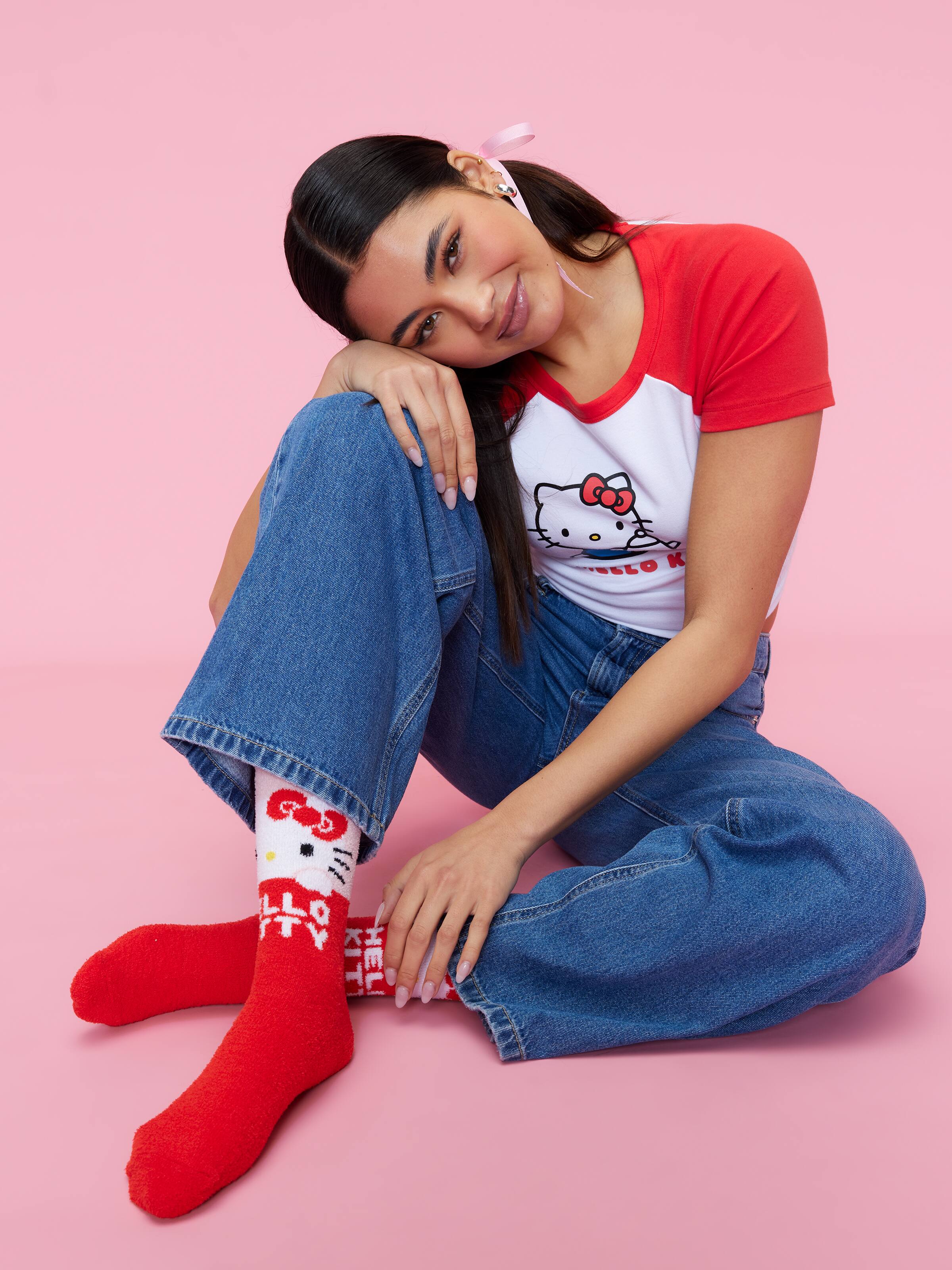 Hello Kitty Fuzzy Socks - Jay Jays Online